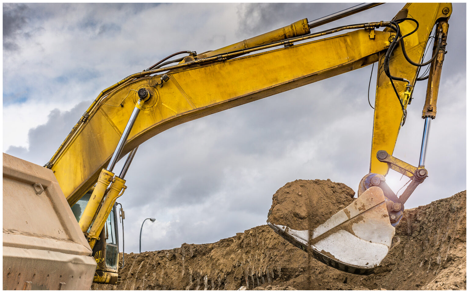 Movimiento de tierras: ¿en qué consiste esta etapa? | CONARSAC